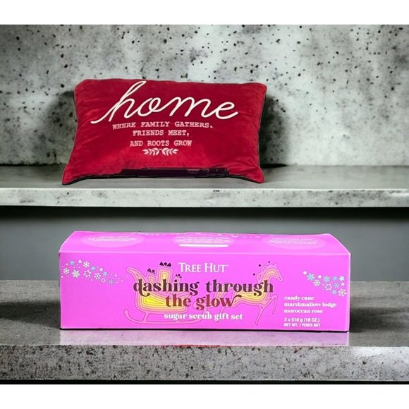 tree hut | Bath & Body | Tree Hut Dashing Through The Glow Trio Gift ...